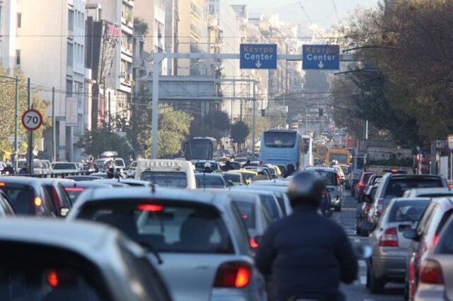 Άραξαν τα Ι.Χ. λόγω... μνημονίου | News 24/7
