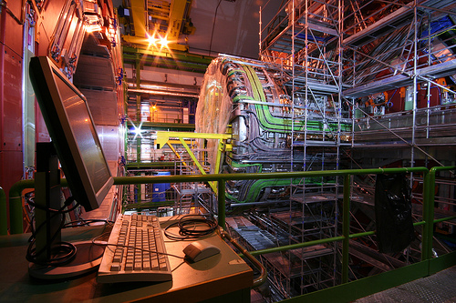 Σε νέα φάση οι έρευνες στο CERN | News 24/7