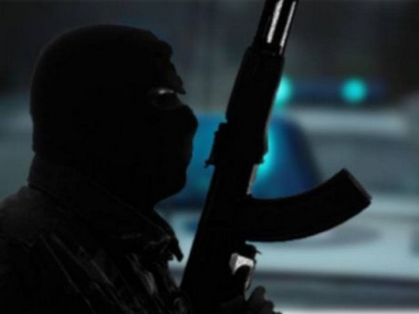 Διανομέας όπλων: "Έτσι πουλάμε καλάσνικοφ σε συμμορίες στην Ελλάδα ...