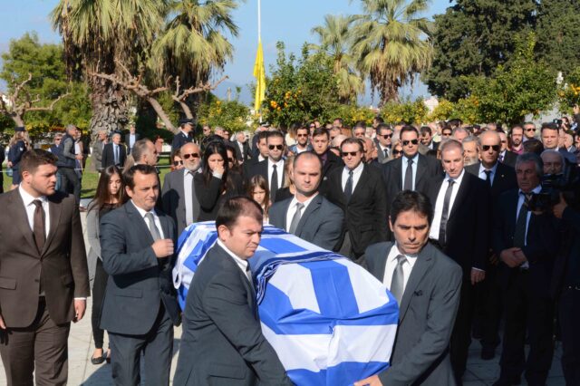 Κηδεύτηκε ο Κωστής Στεφανόπουλος | News 24/7