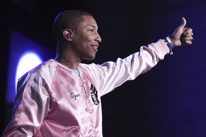 Ο Φαρέλ Γουίλιαμς ηχογράφησε τραγούδι που θα ακουστεί μετά από 100 ...