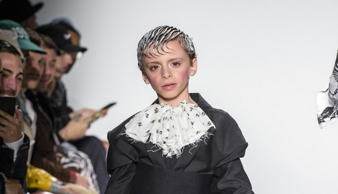 Desmond Napoles: Το πρώτο 'drag kid' κάνει πασαρέλα και διχάζει | News 24/7