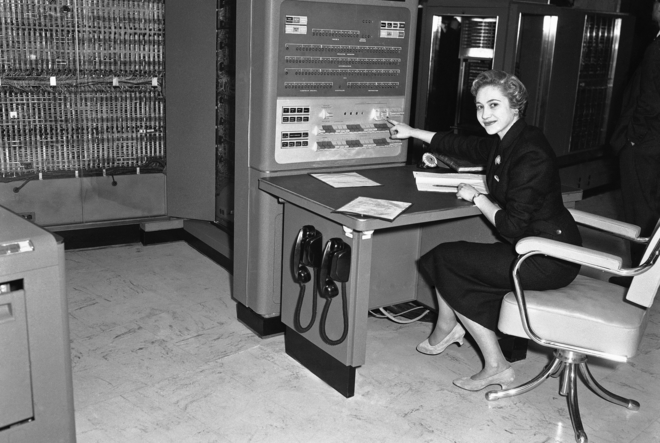 IBM: Τι δουλειές μπορεί να είχε στην Ελλάδα πριν από 80 χρόνια; | News 24/7