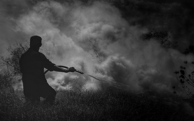 Μεγάλη φωτιά σε καταυλισμό εργατών στη Νέα Μανωλάδα | News 24/7