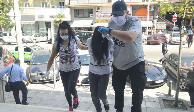 Θεσσαλονίκη: Προφυλακιστέα η 26χρονη που παρέσυρε και σκότωσε τον ...
