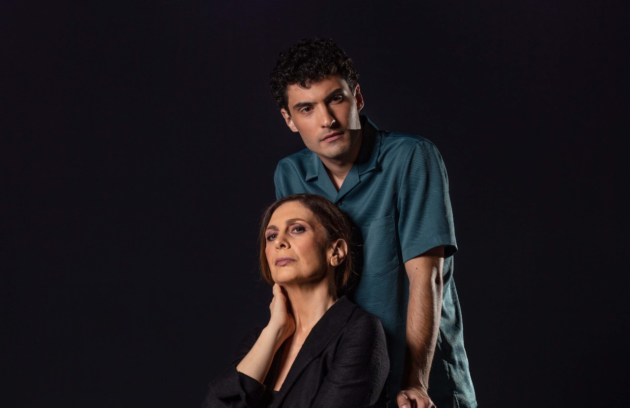 Τι να πεις σε μία μάνα που έχασε τον γιο της σε τρομοκρατική επίθεση ...