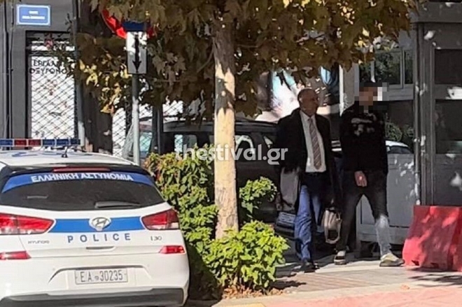 Θεσσαλονίκη: Παραδόθηκε ο οδηγός του αυτοκινήτου που παρέσυρε και ...