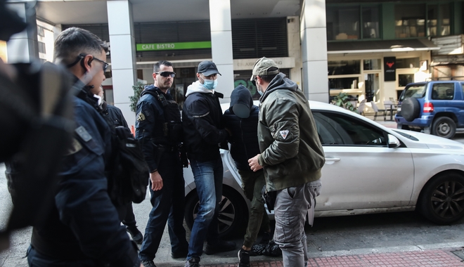 Γυναικοκτονία στον Πειραιά: Προθεσμία να απολογηθεί την Πέμπτη πήρε ο ...