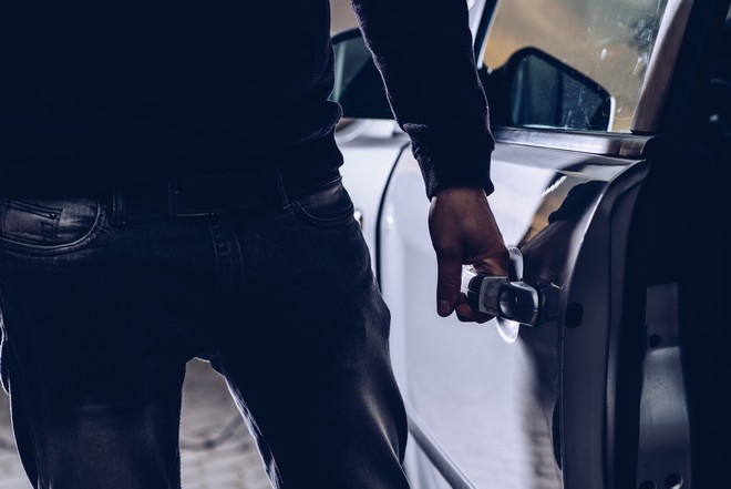 Συνελήφθη μέλος εγκληματικής οργάνωσης που έκλεβε αυτοκίνητα - Πώς ...