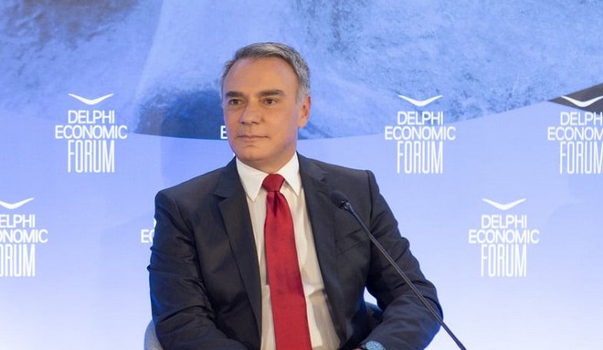 Massimo Andolina PMI: Η Ελλάδα μπορεί να γίνει η πρώτη χώρα χωρίς ...