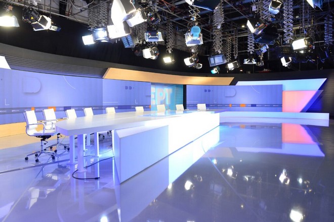 Debate: Αυστηρά μέτρα ασφαλείας στο Ραδιομέγαρο της ΕΡΤ - Οι θεματικές ...