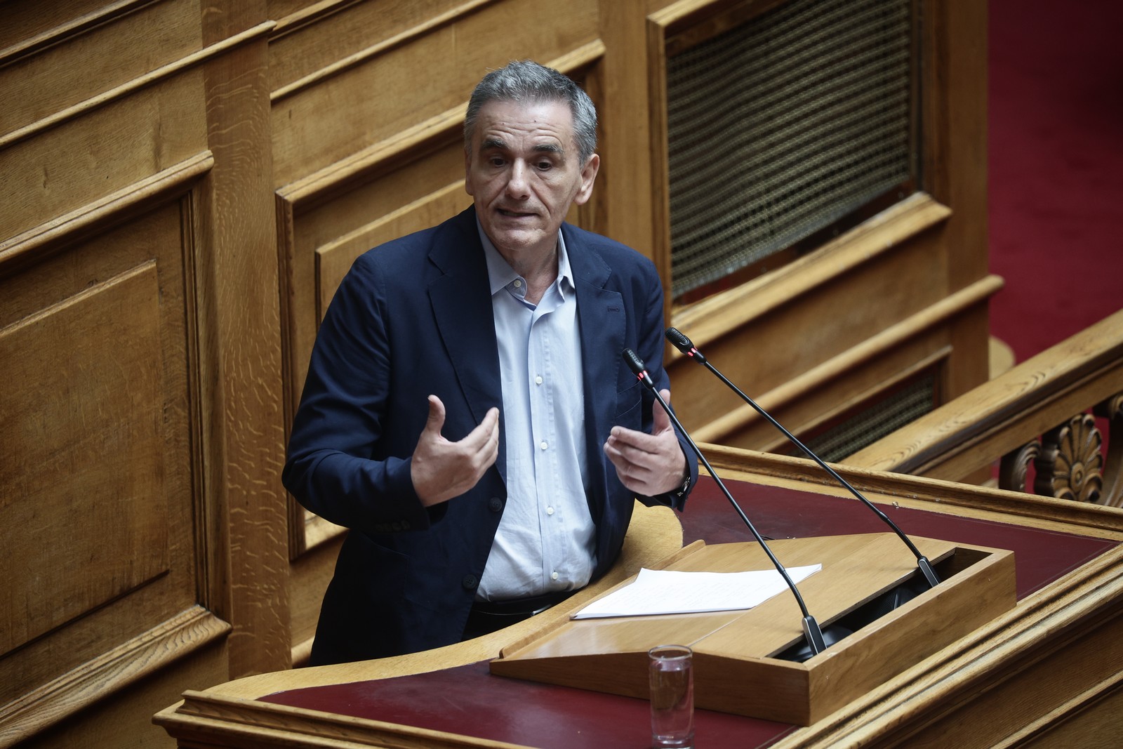 Τσακαλώτος: Πέρα από τα επιδόματα υπάρχει και η ισότητα στη δυνατότητα ...