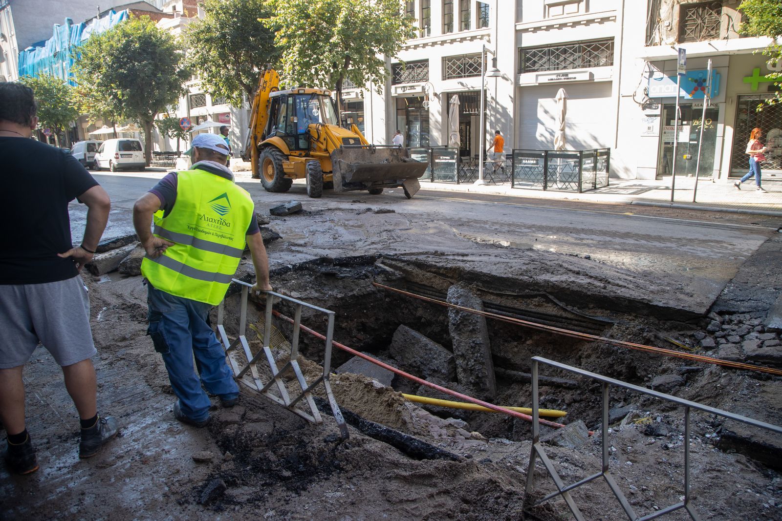 Θεσσαλονίκη: Πριν τα μεσάνυχτα η αποκατάσταση της βλάβης του αγωγού της ...