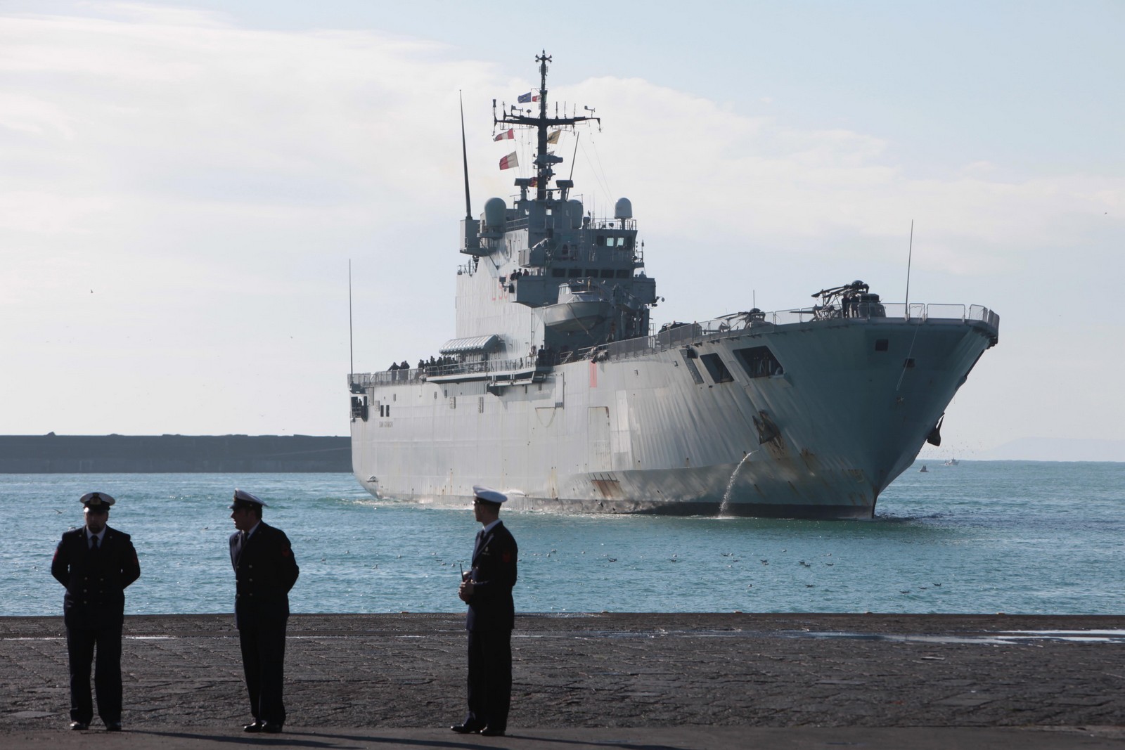 Λιβύη: Η κυβέρνηση αρνείται πως εκχώρησε λιμάνι στον στρατό της ...