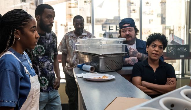 «THE BEAR» Ο 2ος κύκλος της πρωτότυπης σειράς του FX είναι τώρα ...
