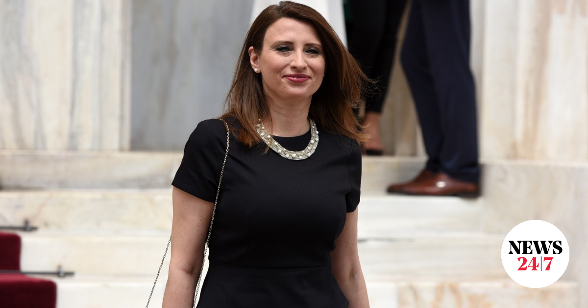 ΣΥΡΙΖΑ: Η Νίνα Κασιμάτη στηρίζει υποψήφιο της ΝΔ και προκαλεί αντιδράσεις