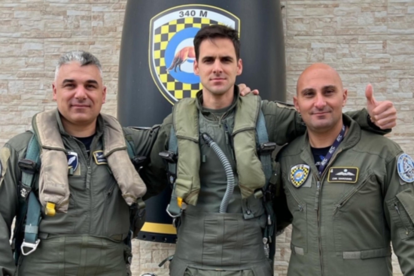 Το μήνυμα του πιλότου του F-16 από τον ουρανό της Θεσσαλονίκης