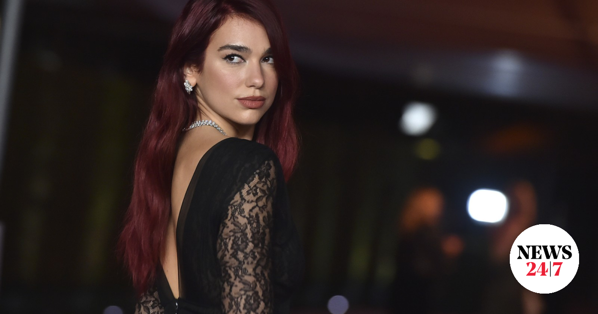 Dua Lipa: Με αποκαλυπτικό φόρεμα η εμφάνιση μετά τον χωρισμό