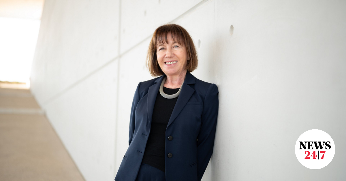 Ρένα Σακελλαρίδου: Στην Ελλάδα περνάμε μια φάση "φαντεζί" στην ...