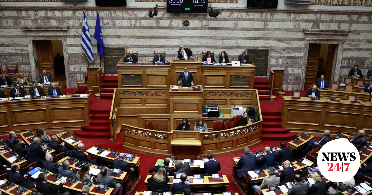 Βουλή: Η συζήτηση για το φορολογικό νομοσχέδιο - LIVE ΕΙΚΟΝΑ