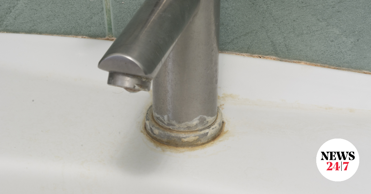 Ο πιο φθηνός τρόπος που εξαφανίζει άλατα από τις βρύσες