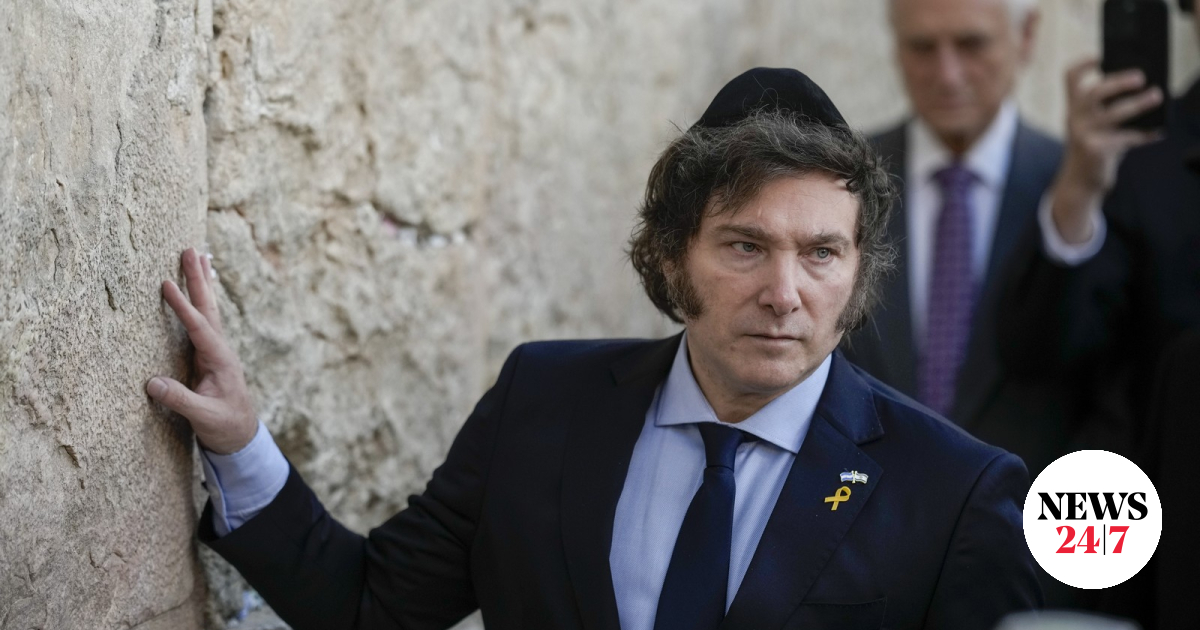 Ο Μιλέι πήγε στο Αουσβιτς και "ξέπλυνε" τον Μασκ