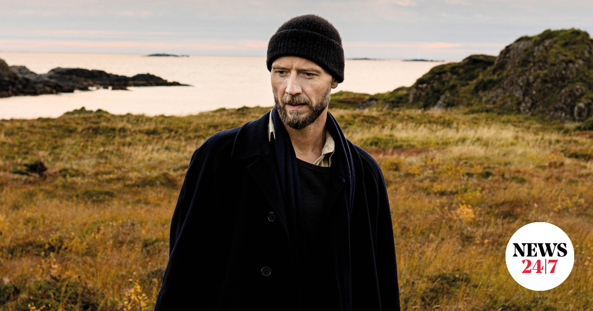 Ο Sivert Hoyem σε μια προσωπική βραδιά στο Floyd