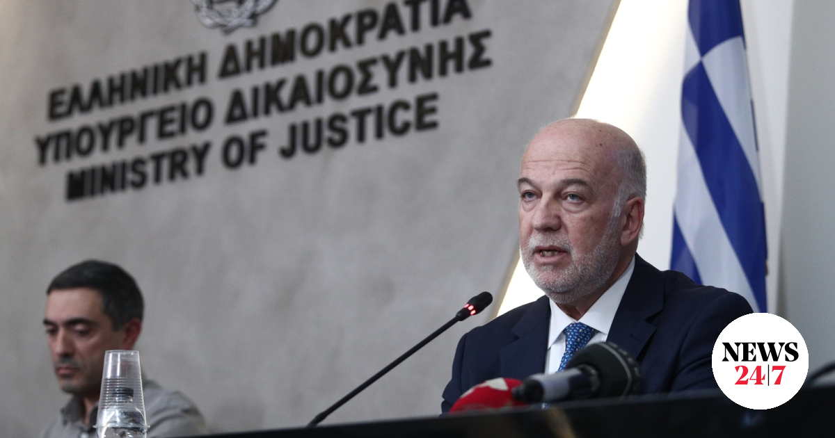 ΠΑΣΟΚ σε Φλωρίδη: Πετάει λάσπη για να αθωώσει τον “πολιτικό του διασώστη”