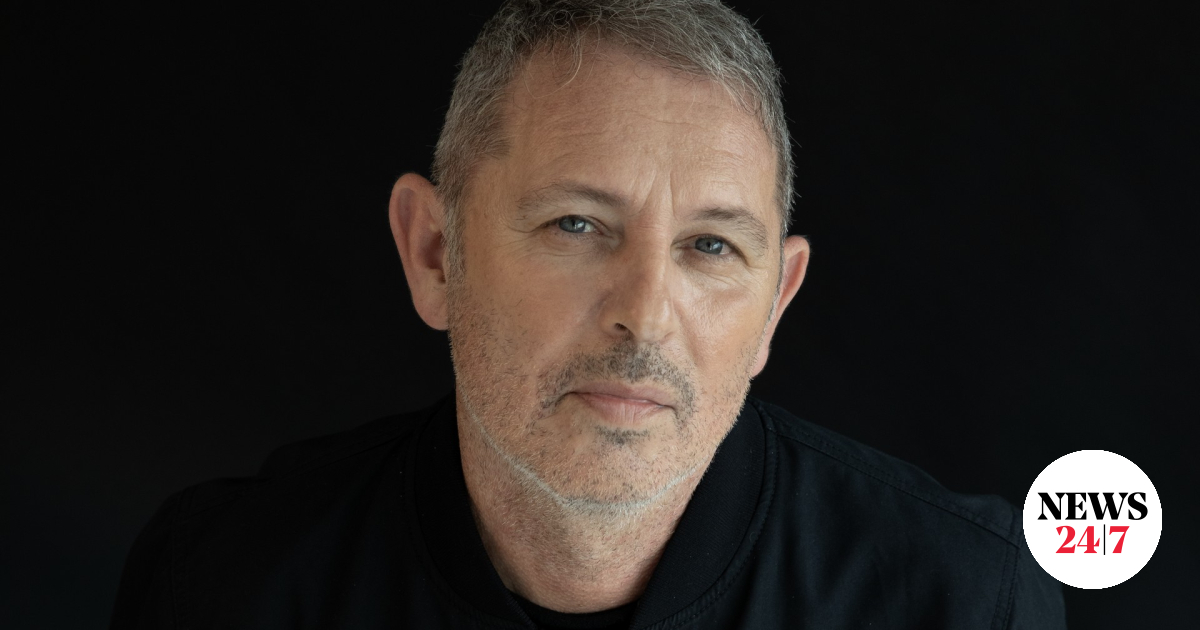 Παύλος Παυλίδης: "Για να γράφω τέτοιους στίχους, με κάτι παλεύω"