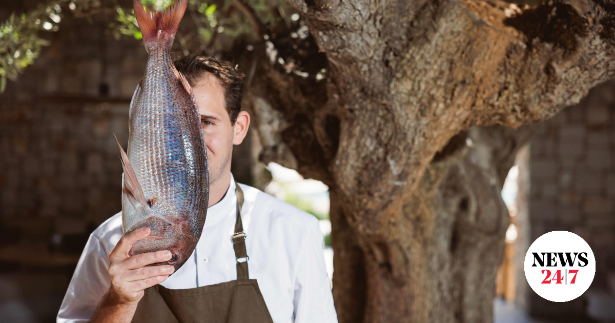 Ο Νίκος Μπίλλης αγαπάει τα μεγάλα τραπέζια