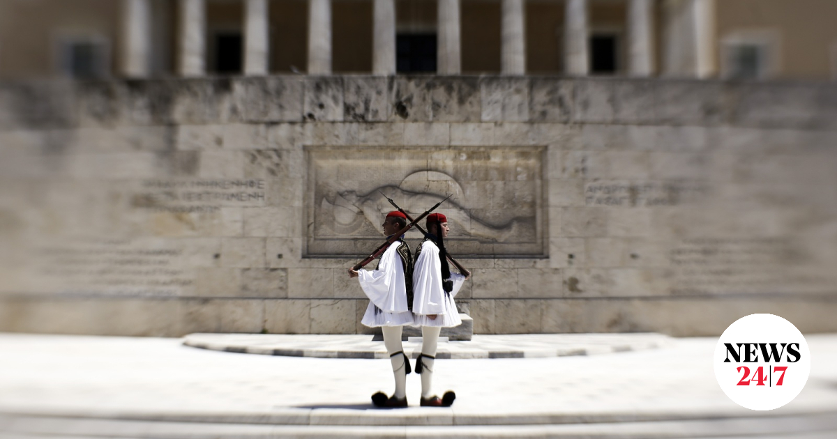 "Σφουγγαρίζουν" τον Άγνωστο κοροϊδεύοντας τους "νοικοκυραίους"...