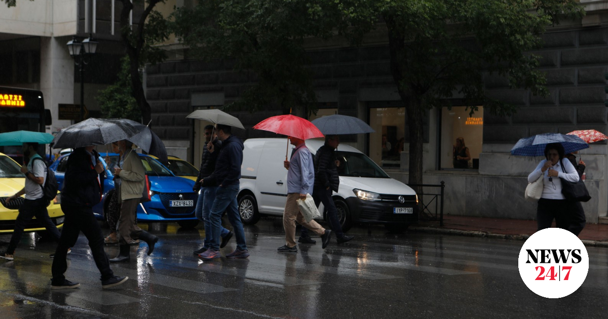 Άνοιξαν οι ουρανοί στην Αττική: Η καταιγίδα έφερε χάος στους δρόμους