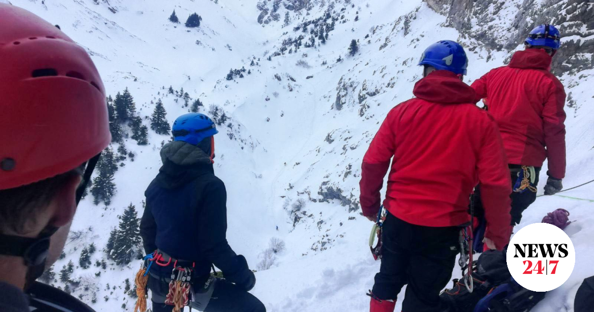 Vardousia: The three mountaineers and a woman were found unresponsive